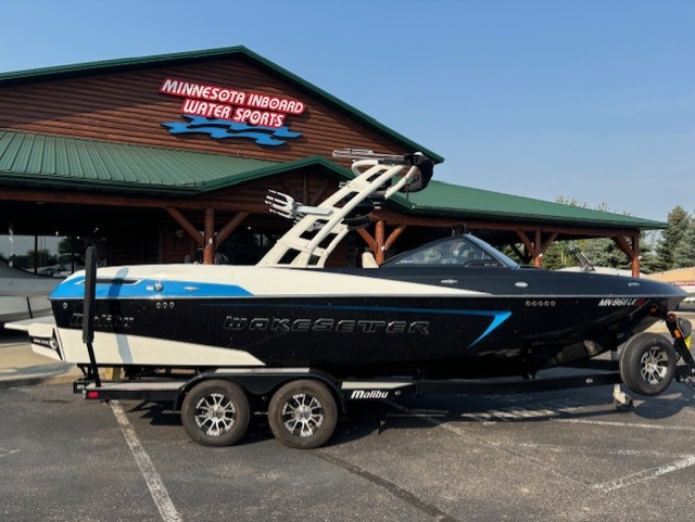 Pre-Owned, Used Inboard Boats For Sale | Malibu & Axis Boats